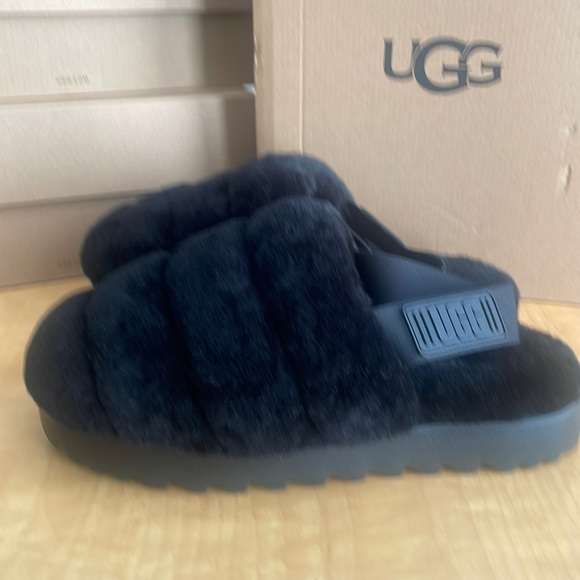 UGG | Shoes | Ugg Womens Super Fluff Strap Slipper | Poshmark